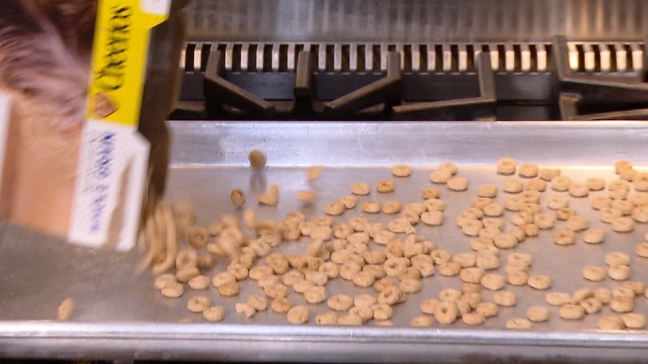 How to Revive Stale Food Like Popcorn, Cereal and Chips in the Oven ...