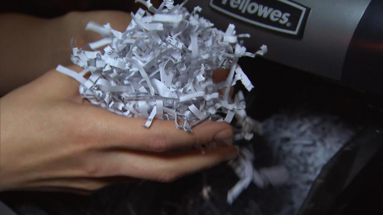 Can You Reassemble Documents Cut by a Paper Shredder? | Inside Edition
