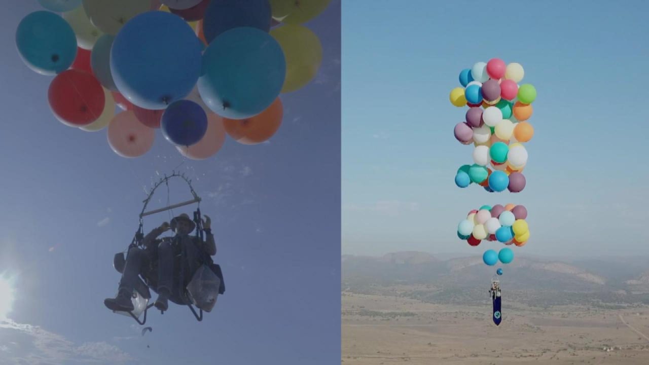 100 Helium Balloons Carry Man in Lawn Chair 8,000 Feet Off Ground For ...