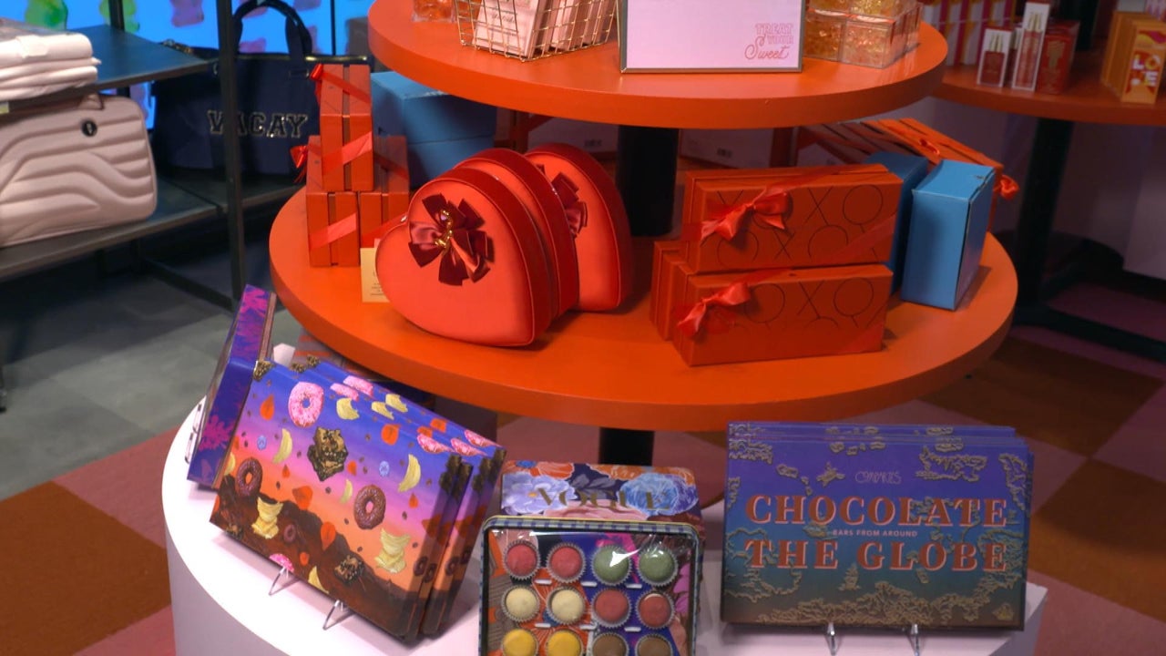 How to Buy the Perfect Valentine's Day Gift | Inside Edition